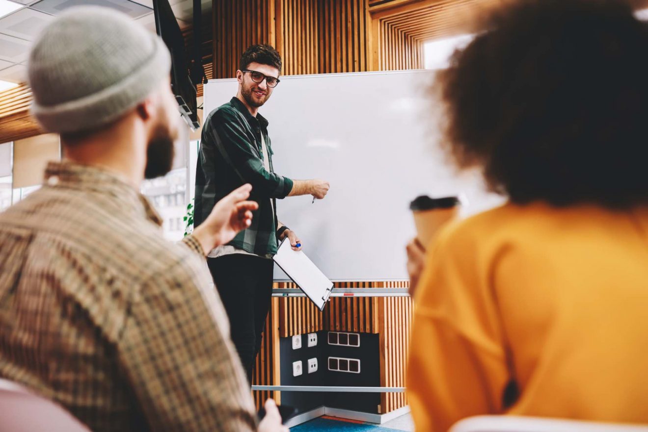 Peer Workforce Training - SHARC | Self Help Addiction Resource Centre